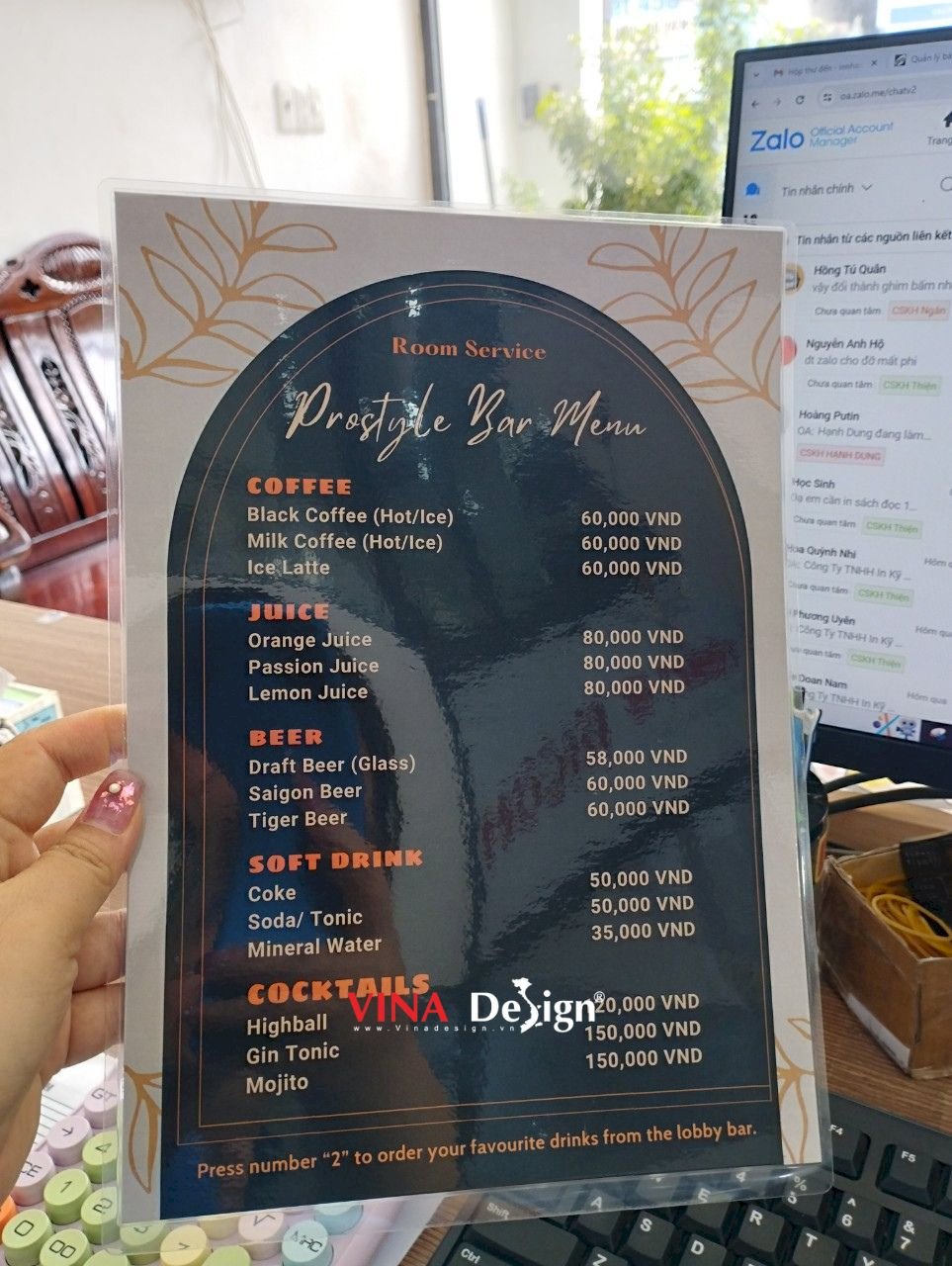 In menu tấm cầm tay giấy ép plastic để phòng khách sạn Room Service cho ...